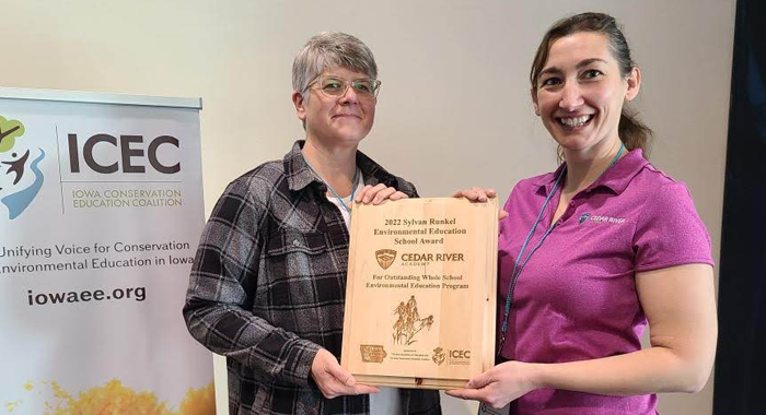 Cedar River Academy Honored With Award Cedar Rapids Csdcedar Rapids Csd
