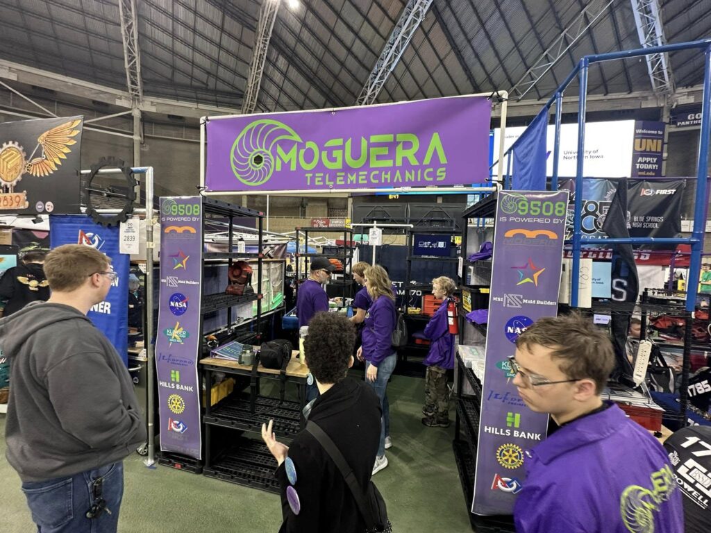 Metro Robotics Competes in FRC Iowa Regional Competition - Metro High ...